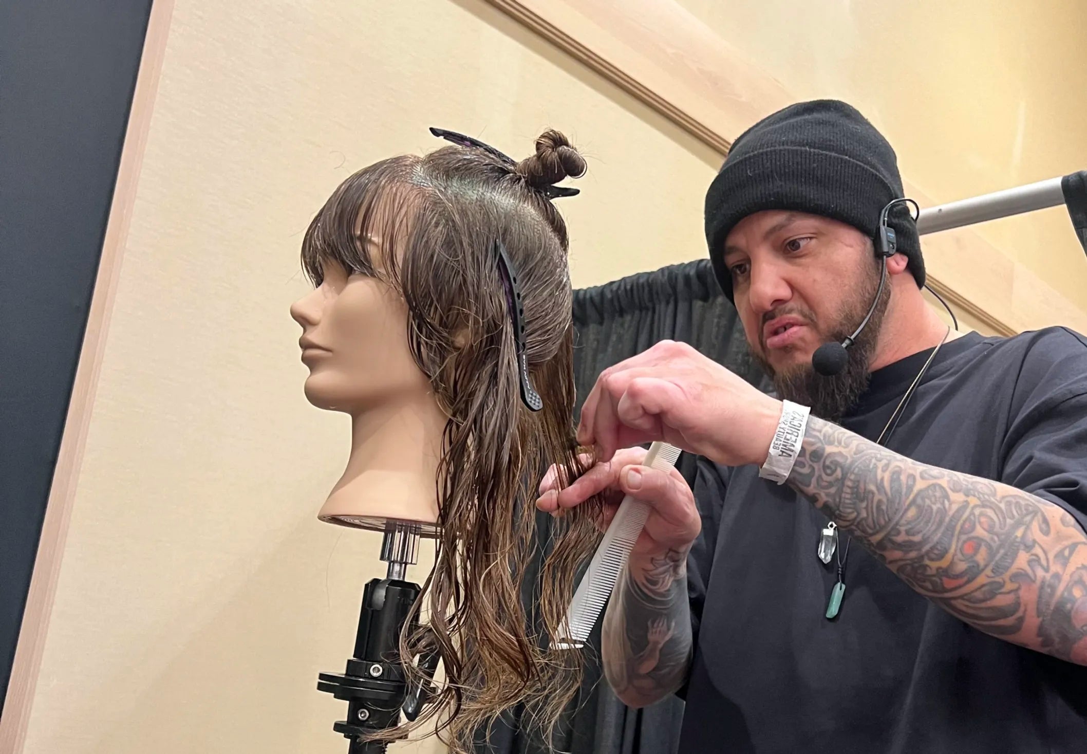Hairdresser Spotlight: Roger Molina – Hairbrained
